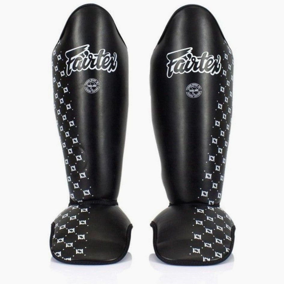 Protège-tibias Fairtex Compétition SP5 avec repose-pieds Noir – Combat Arena